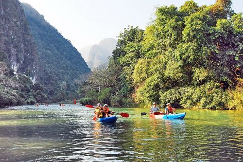 Half-day kayaking on Nam Song River from Vang Vieng